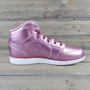 Jordan | Shoes | Nike Air Jordan Mid Se Gs Girlswomen Sneakers | Poshmark